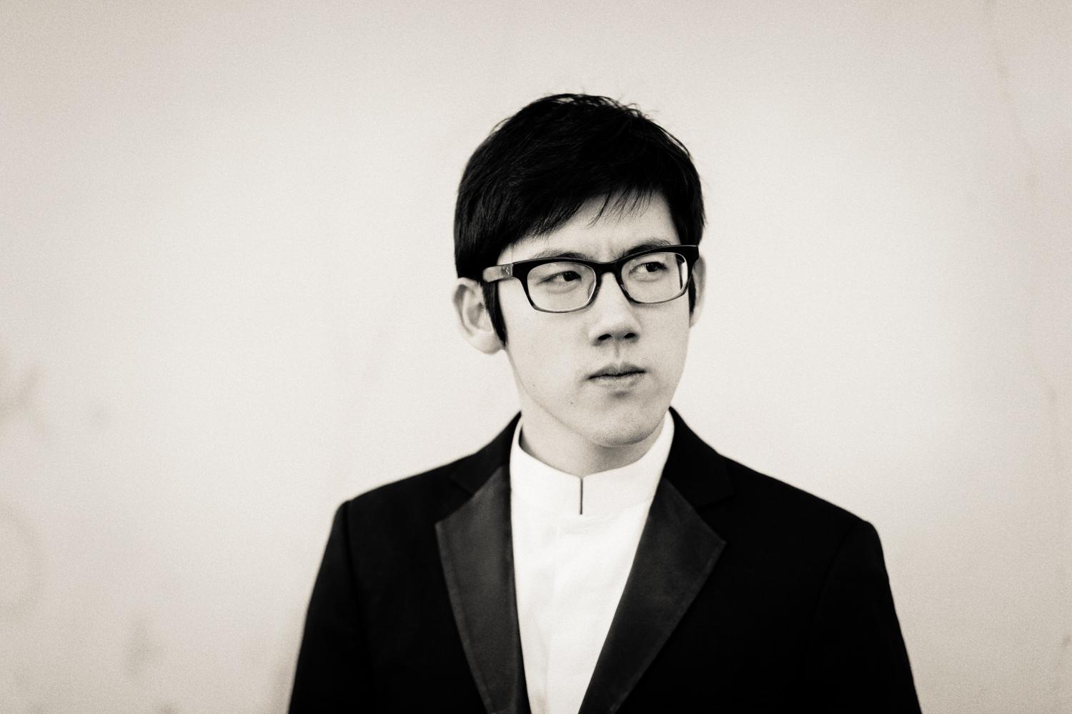 Images: Haochen Zhang | YH Artists Management